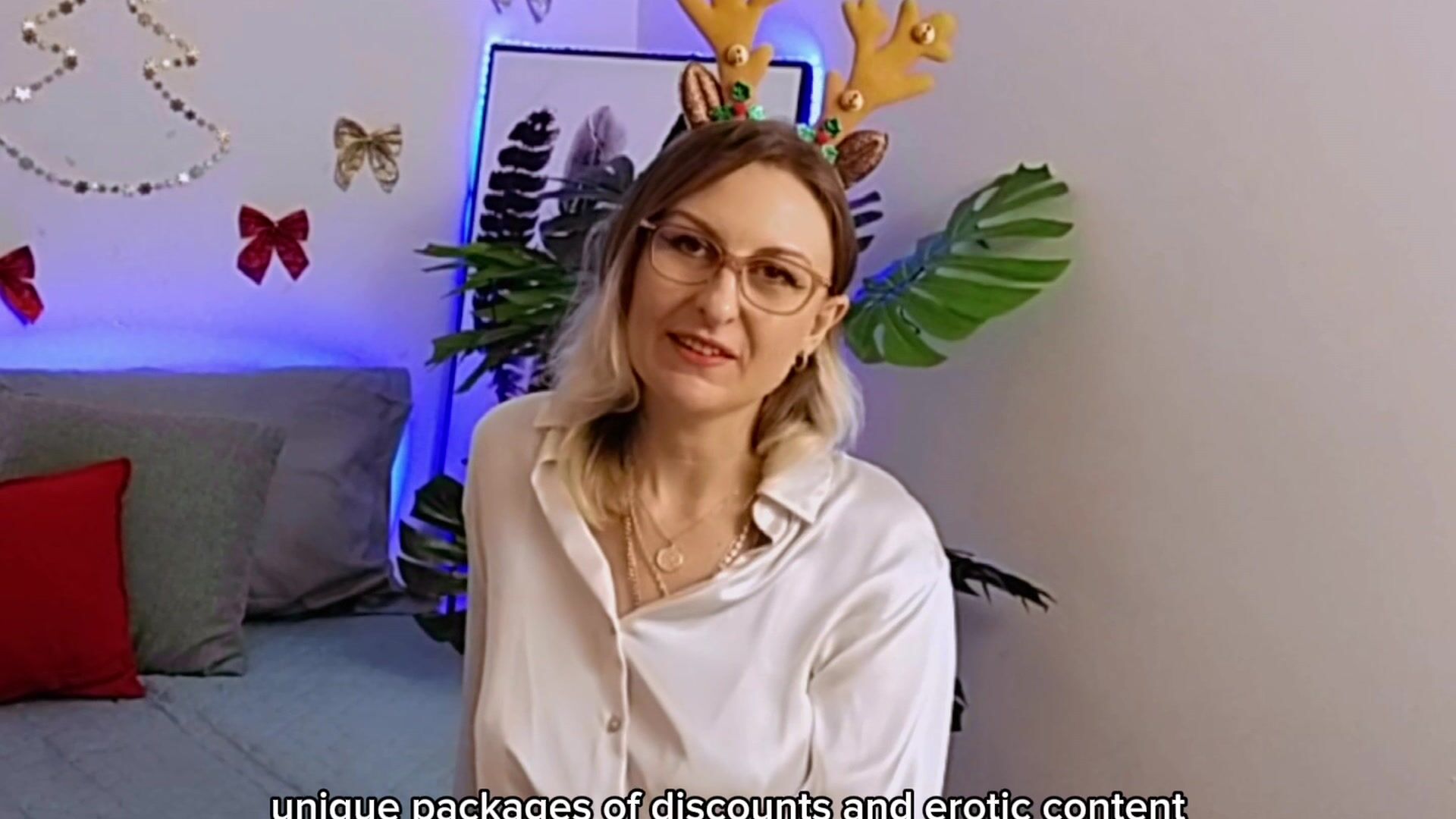 Emily_Juicy_'s XXX Videos & Recorded Live Shows | xHamsterLive