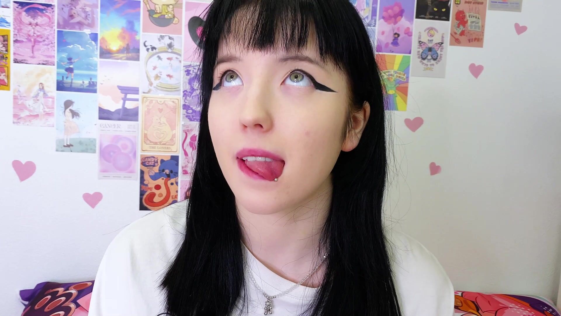 Krrsurie's XXX Videos & Recorded Live Shows | xHamsterLive