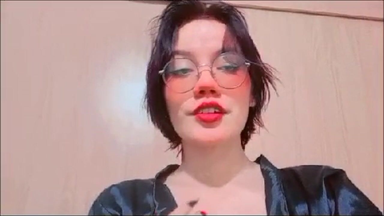 Vídeos XXX y shows de cámaras en directo de Bunny_shine | xHamsterLive